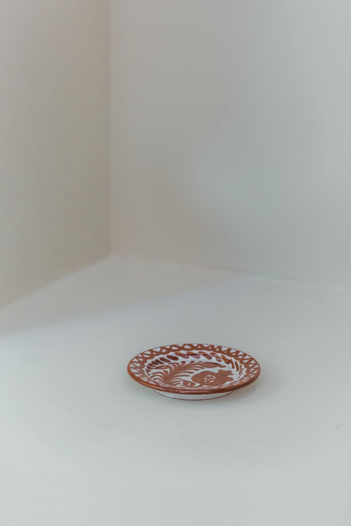 POPULAR HAND PAINTED SIDE PLATE – Gabfoods